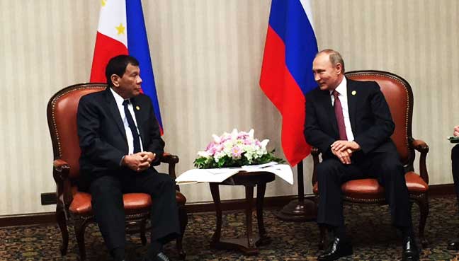 Philippines’ Duterte meets ‘hero’ Putin | Free Malaysia Today (FMT)
