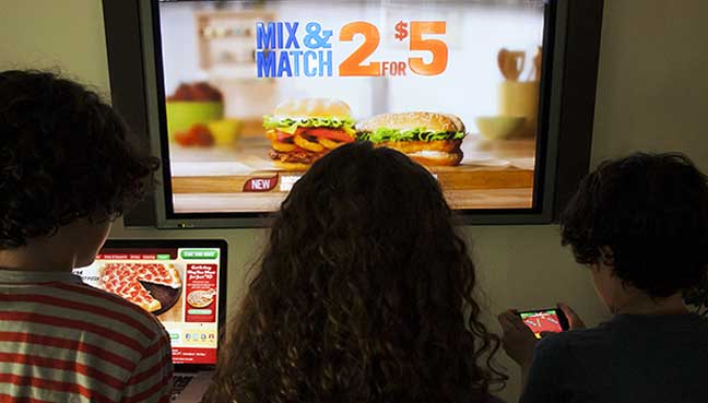 Are some kids genetically more vulnerable to food advertising? | Free ...