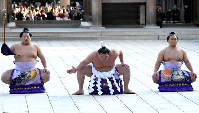 Sumo champs perform New Year ritual after scandal-hit 2017 | Free ...