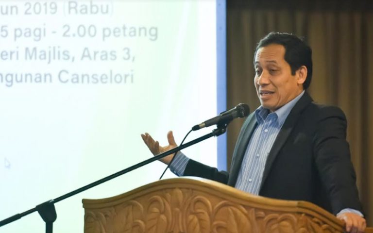 Malaysians Must Know the TRUTH: UMS vice-chancellor on the way out