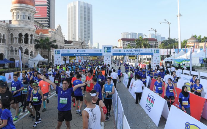Malaysians Must Know the TRUTH: 3 KL marathon runners hurt in hit-and ...