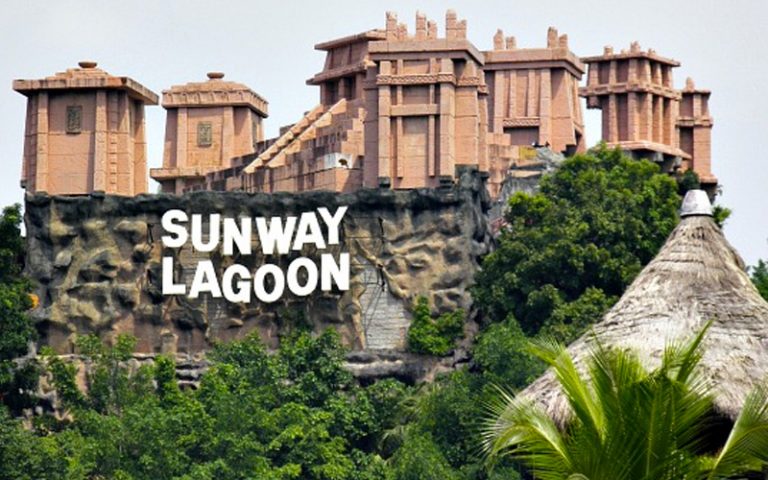Have a smashing time at Sunway Lagoon Theme Park | Free Malaysia Today ...