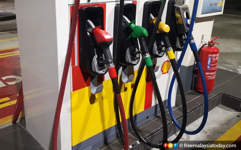 WARTAWAN RASMI LAMAN REFORMASI: Pemegang pam minyak boleh sebar Covid-19?