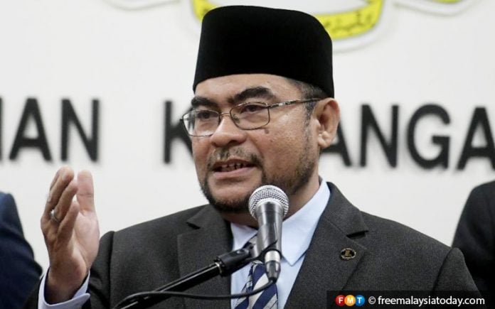 Malaysians Must Know the TRUTH: Jakim has never banned any non-Muslim ...