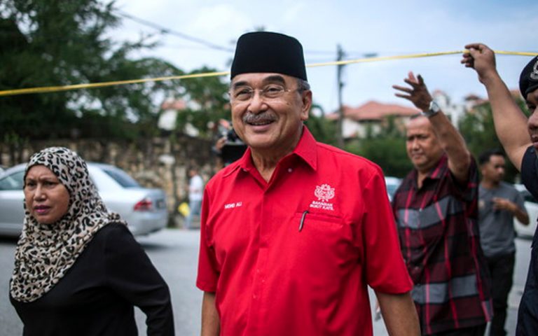 Malaysians Must Know the TRUTH: Ex-Melaka CM returns as governor, with ...