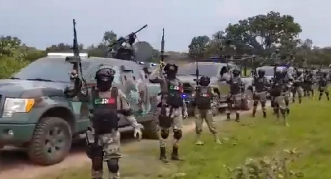 #Mexico analyses video showing military-style cartel convoy