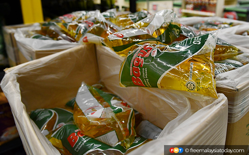Govt to conduct audit on production of cooking oil in polybags | Free ...