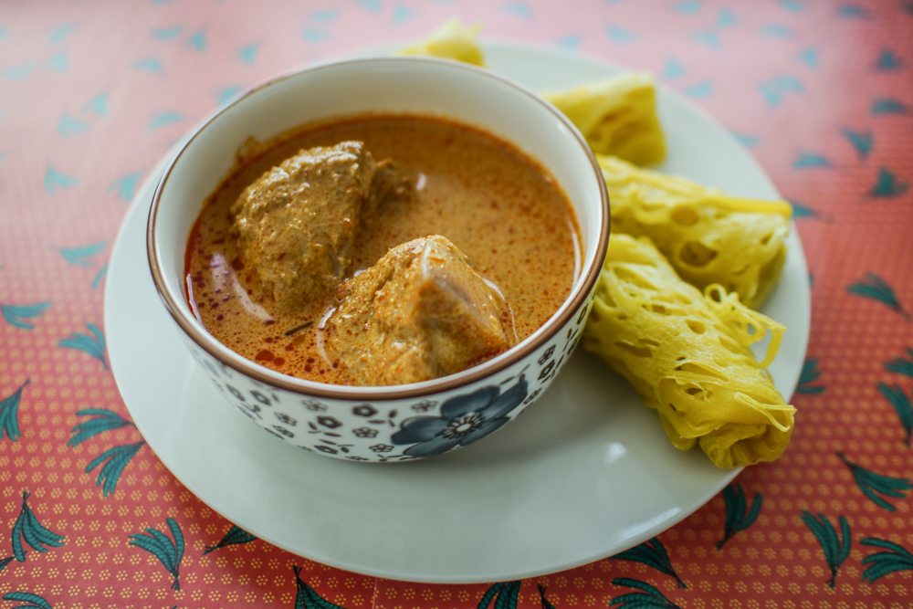 Spice up your mealtimes with classic Nyonya chicken curry | Free ...
