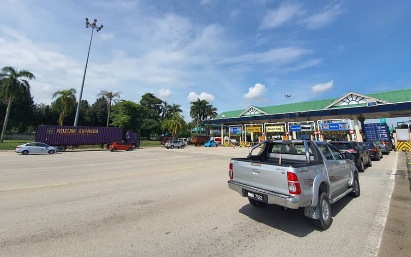 PLUS reopens NKVE stretch, but some areas still under water | Free ...