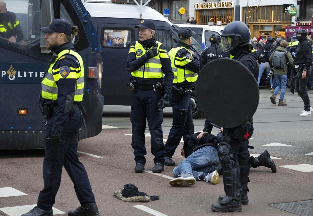Riot cops break up Covid lockdown protest in Netherlands | Free ...