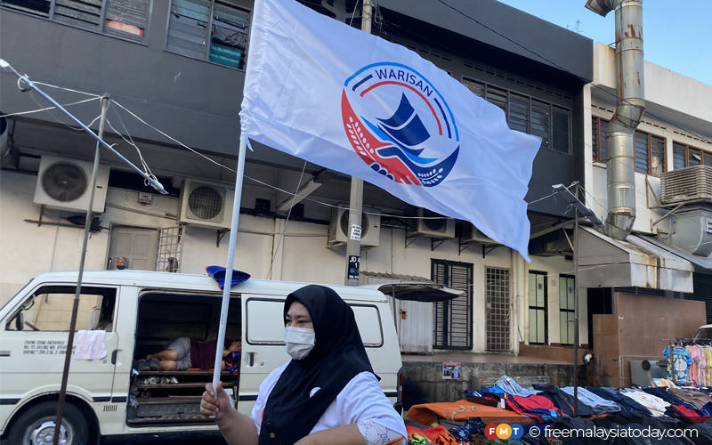 In Johor, Warisan’s entry brings cheers to Sabah-born voters | Free ...