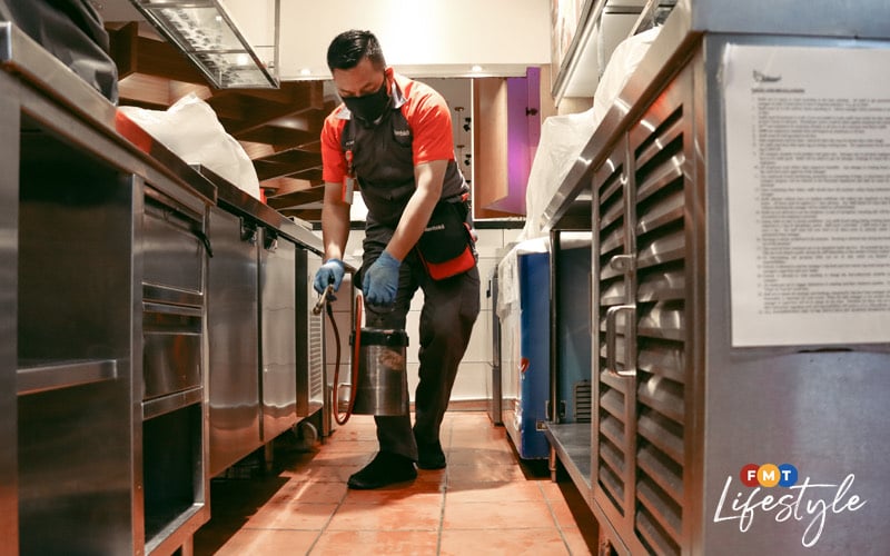 What happens in a shopping mall after closing hours | Free Malaysia ...