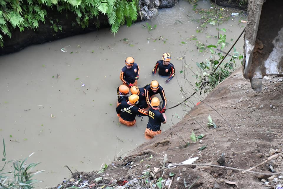 8 children killed in Philippine bridge collapse | Free Malaysia Today (FMT)