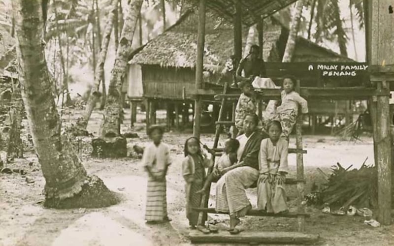 13 vintage postcards from Malaya, circa 100 years ago | Free Malaysia ...