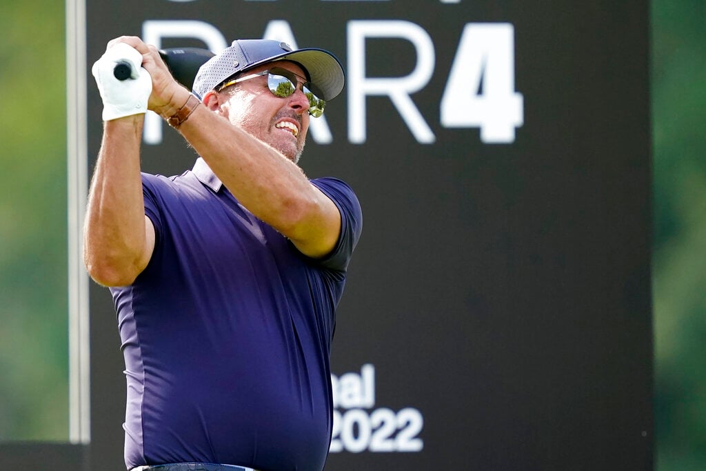 Mickelson says LIV series ‘here to stay’ | Free Malaysia Today (FMT)