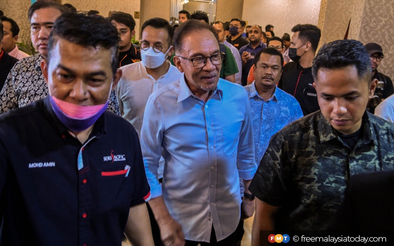 Kes mahkamah tiada kaitan perjanjian PH-BN | Free Malaysia Today (FMT)