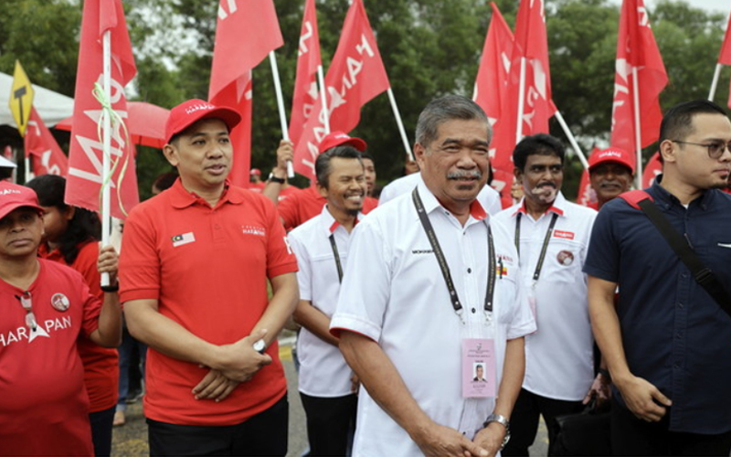 Mat Sabu denies engaging in a war of words with BN supporters | Free ...