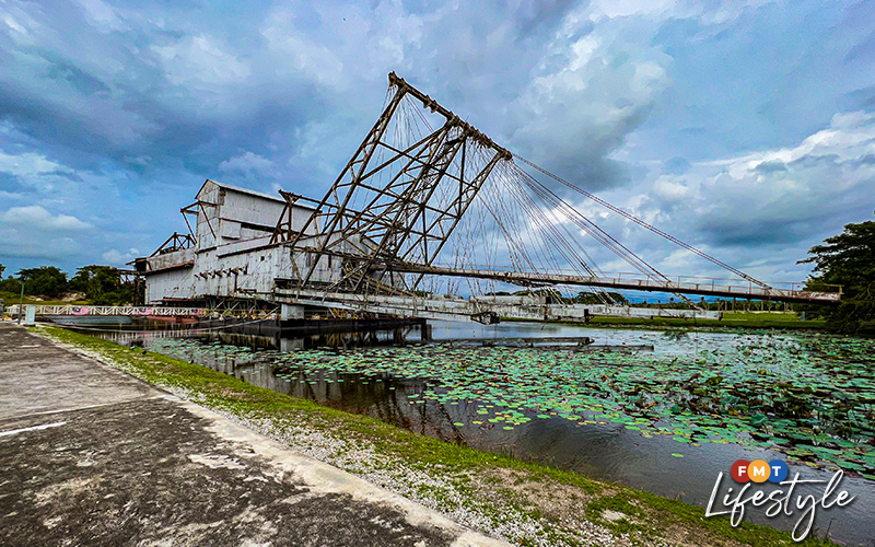 Tin Dredge TT5 a reminder of Malaysia’s glorious tin days | Free ...