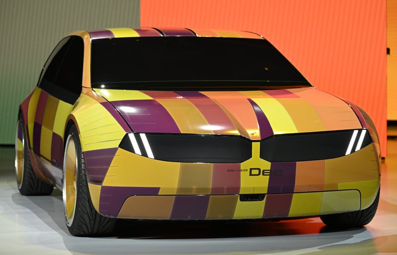 BMW unveils colour-changing car with digital features | Free Malaysia ...